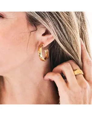 CAPUCINE DE WULF Cleopatra Medium Hoop Earrings