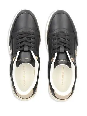 Tommy Hilfiger Logo Sneakers - Black