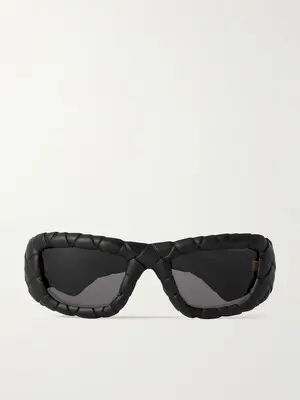 Bottega Veneta Intrecciato D-frame Sunglasses - Black