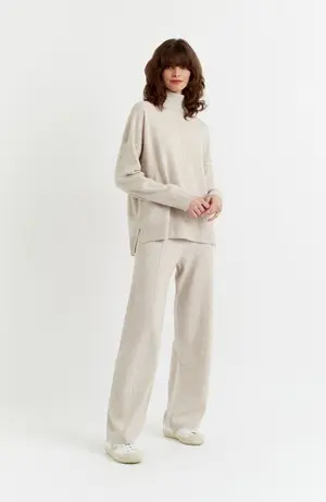 Chinti & Parker Relaxed Roll Neck Wool & Cashmere Sweater - Cream
