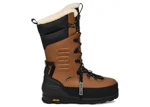 UGG Shasta Tall Boots - Chestnut