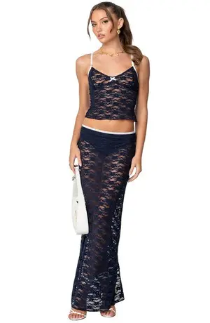 EDIKTED Vara Sheer Lace Crop Top