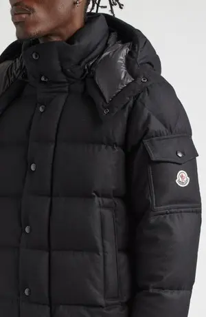 Moncler Vezere Down Puffer Jacket With Removable Hood - Black