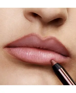 TOM FORD Runway Lip Liner Pencil In Matte - Irresistible