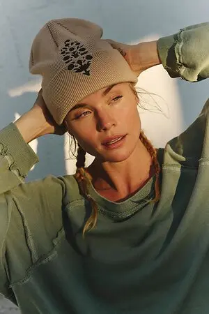 Free People FP Movement Iconic Buti Beanie Taupe Combo