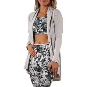 UV SKINZ Hooded Resort Wrap - Cool Grey