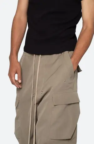 Mnml Oversize Double Cargo Pocket Pants - Olive
