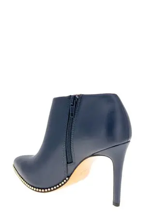 Bcbgmaxazria Hadix Pointed Toe Bootie