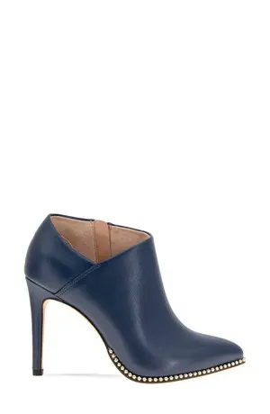Bcbgmaxazria Hadix Pointed Toe Bootie