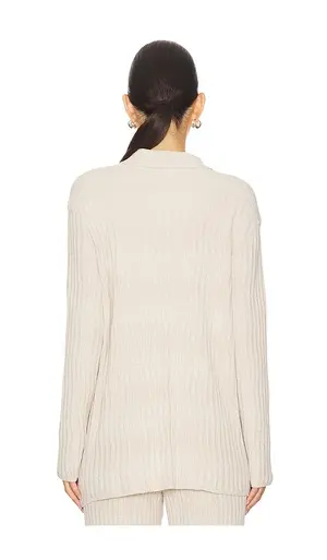 Barefoot Dreams Cozychic Ultra Light Wave Shirt In Beige