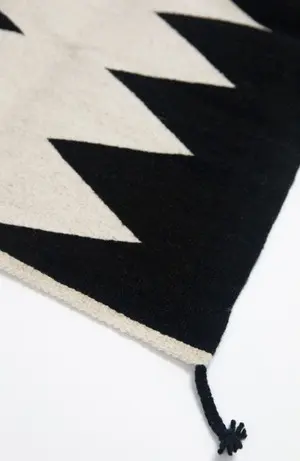 ARCHIVE NEW YORK Zapotec Zig Zag Handwoven Flatweave Wool Rug
