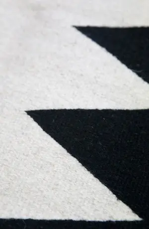 ARCHIVE NEW YORK Zapotec Zig Zag Handwoven Flatweave Wool Rug