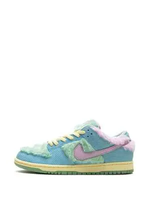 Nike Sb Dunk Low Verdy Visty Sneakers