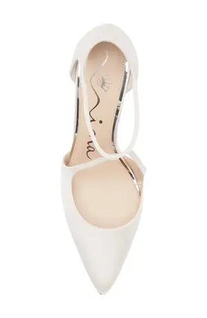 Nina Netta Pointed Toe Pumps