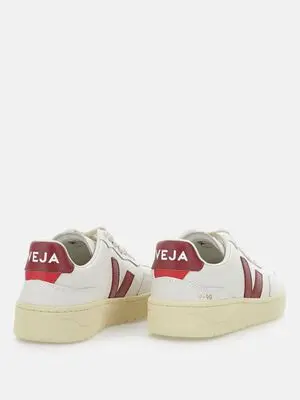 VEJA Lace-up Sneakers