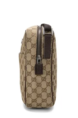Gucci Original Gg Canvas Vertical Camera Bag - Beige