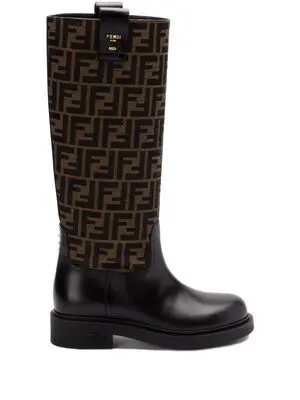 Fendi Round Toe Boots For Women