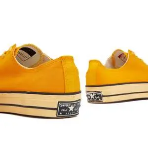 CONVERSE Chuck Taylor 1970s Ox Sneakers - Yellow/black