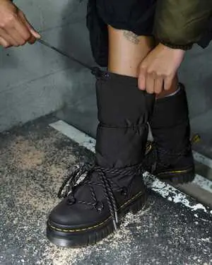 Dr. Martens Audrick Padded Lo 37 24センチ程 Dr Martens Audrick padded low boots in black | ASOS