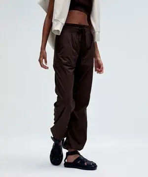 Lululemon Lululemon Dance Studio Mid-Rise Pant Espresso