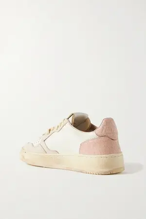 AUTRY Super Vintage Distressed Paneled Leather Sneakers - Blush