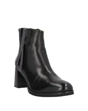 CALPIERRE Ankle Boots