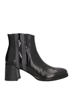 CALPIERRE Ankle Boots