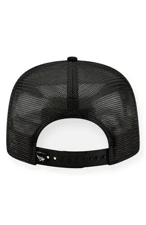 PAPER PLANES Planes Crew 9fifty Trucker Hat