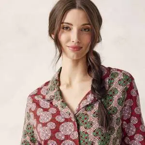 VERA BRADLEY Disney Button-down Pajama Set In Mickey Mouse Kaleidoscope Multi