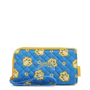 VERA BRADLEY Nfl Rfid Front Zip Wristlet In Los Angeles Chargers Bandana - Multicolor