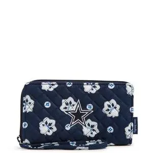 VERA BRADLEY Nfl Rfid Front Zip Wristlet In Dallas Cowboys Bandana - Multicolor