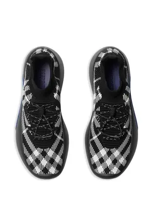 Burberry Neptune Sneakers - Black