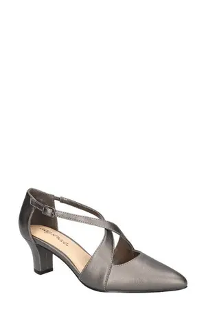 Easy Works By Easy Street Pull On Pumps
