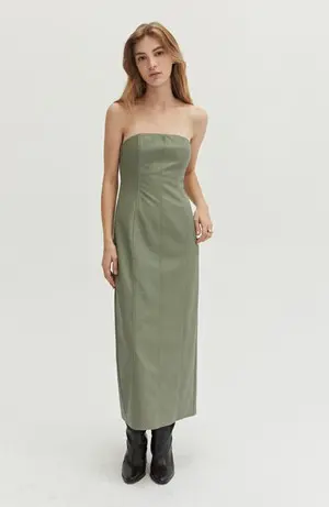 Crescent Sheath Cocktail Dresses