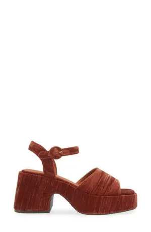 CHOCOLAT BLU Helga Platform Sandal - Copper Velvet