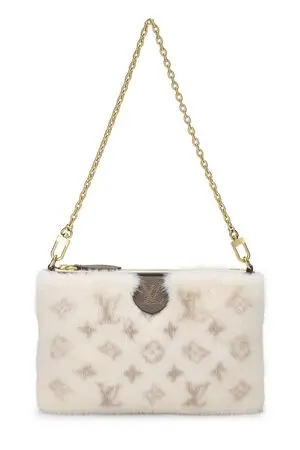 LOUIS VUITTON Milla Pochette Mm