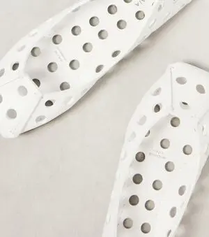 Alaïa Perfo Leather Ballet Flats - White