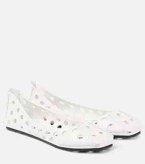 Alaïa Perfo Leather Ballet Flats - White
