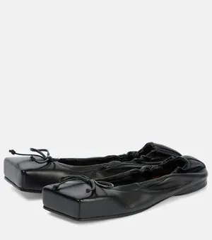 Jacquemus Leather Ballet Flats - Black