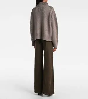 NILI LOTAN Tabitha Cashmere Turtleneck Sweater - Brown