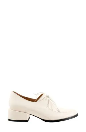 Eos Casi Derby - Bone Patent