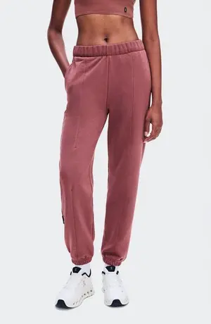 On Club Relaxed Fit Sweatpants - Barberry