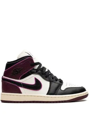 JORDAN Air 1 Mid Se Bordeaux Sneakers - Purple