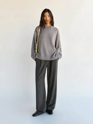 REFORMATION Cove Cashmere Oversized Crew Sweater - Grey