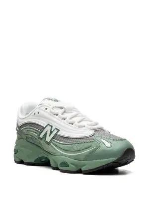NEW BALANCE 1000 Sneakers - Green