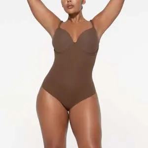 SKIMS Fits Everybody Back Smoothing Brief Bodysuit Jasper