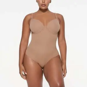 SKIMS Fits Everybody Back Smoothing Brief Bodysuit Sienna