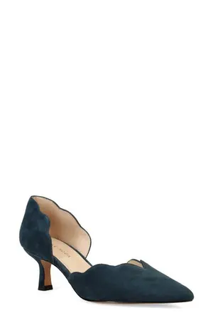 Pelle Moda Scalloped Pumps