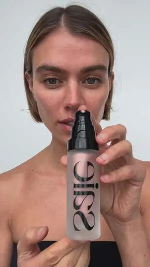 SAIE Glowy Super Gel