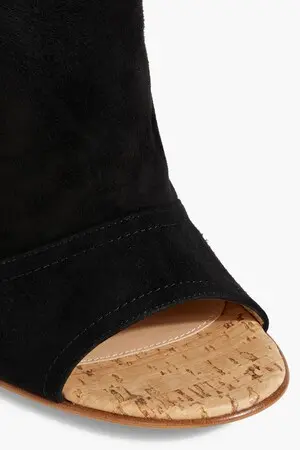 GIANVITO ROSSI Sierra Suede Slingback Sandals